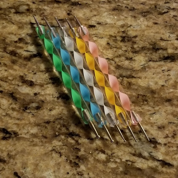 Accessories | Nwot 2 Way Nail Dotting Pens 5 Pc Set | Poshmark